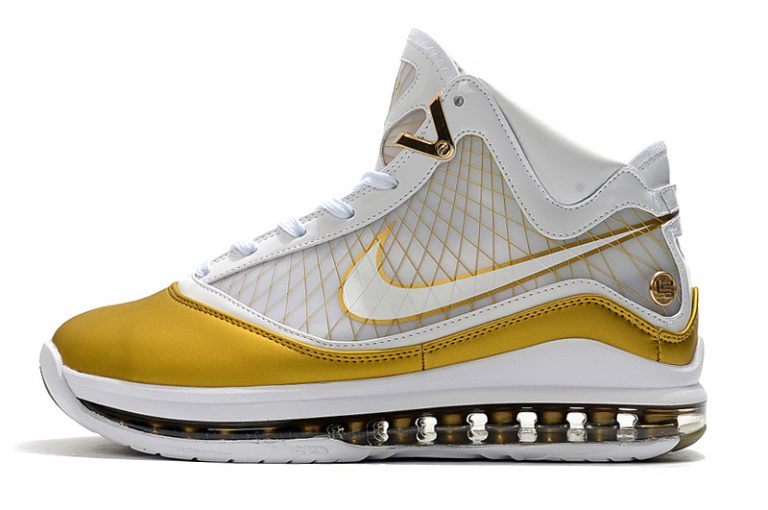 Nike LeBron 7 “China Moon” White/Metallic Gold For Sale – The Sole Line