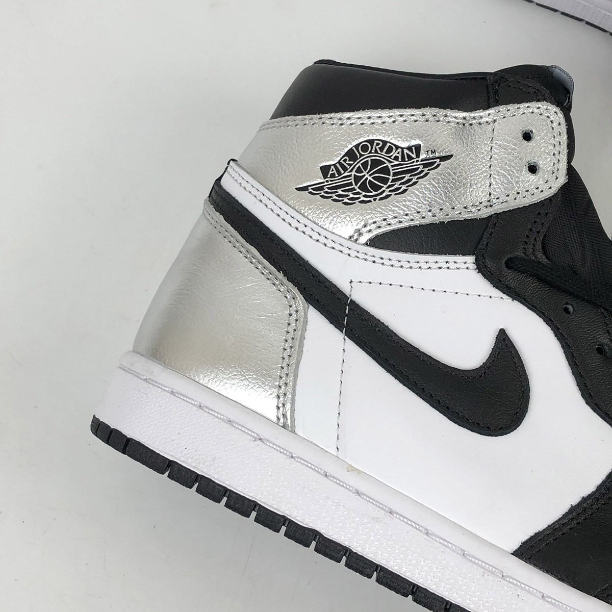 Air Jordan 1 High OG “Silver Toe” Black/Metallic Silver-White-Black For ...