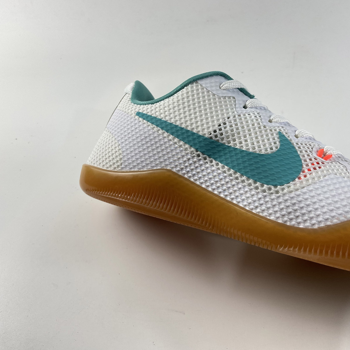 Nike Kobe 11 EM Low “Summer” White/Washed Teal-Bright Crimson For Sale ...