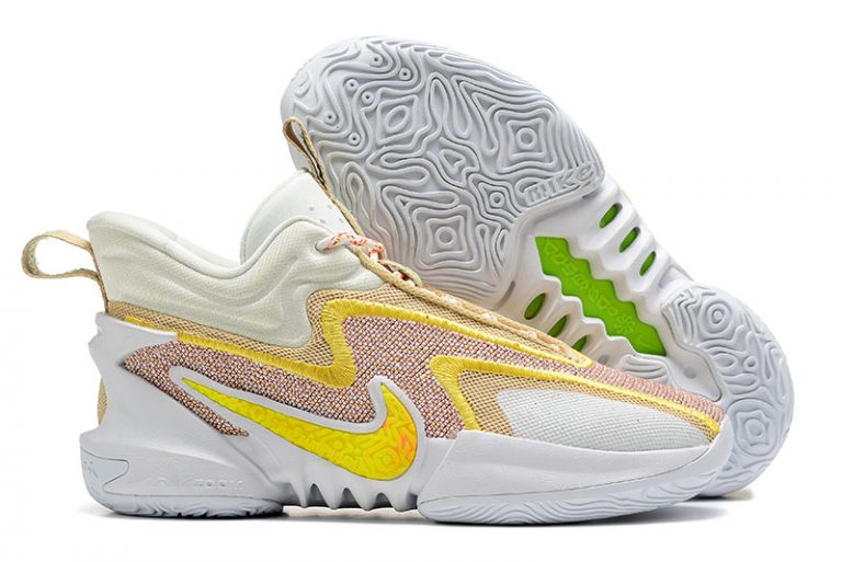 Nike Cosmic Unity – The Sole Line