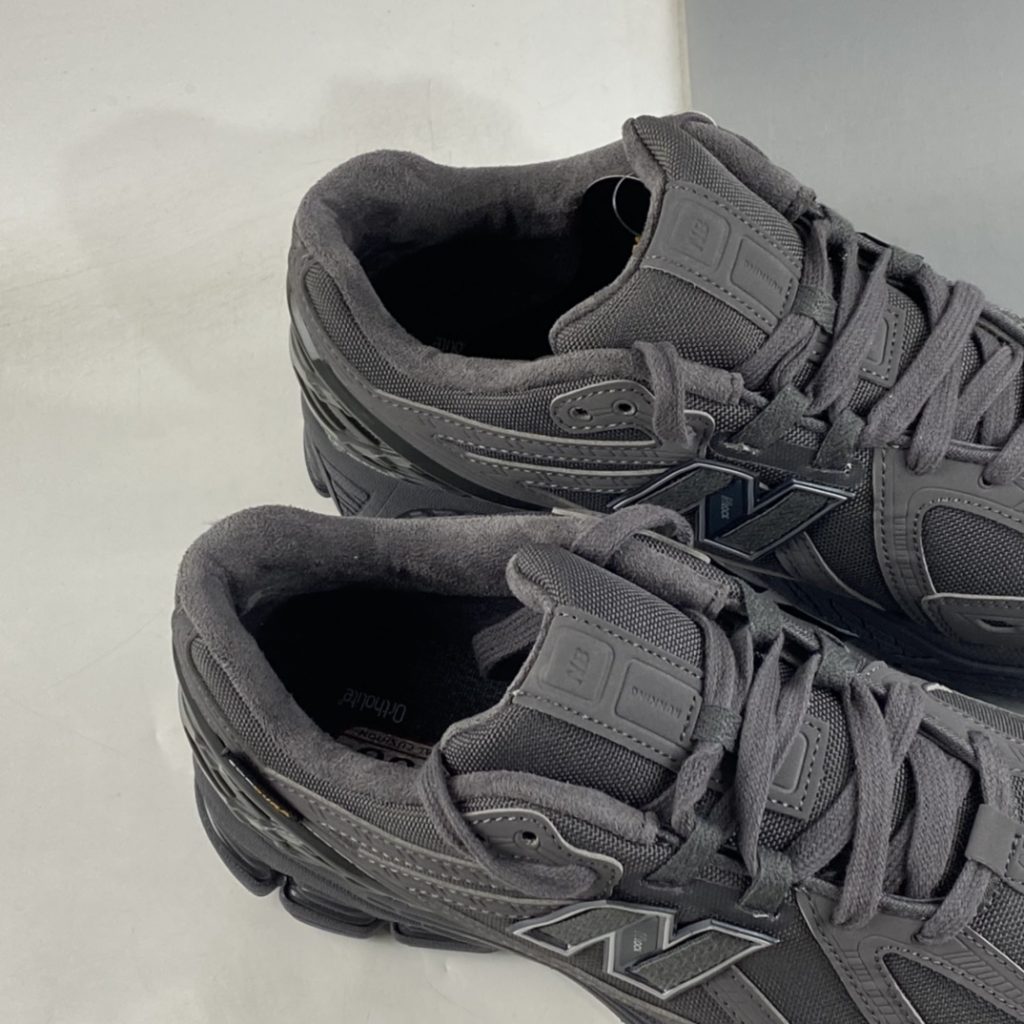 New Balance 1906R Magnet/Silver Metallic/Black For Sale – The Sole Line